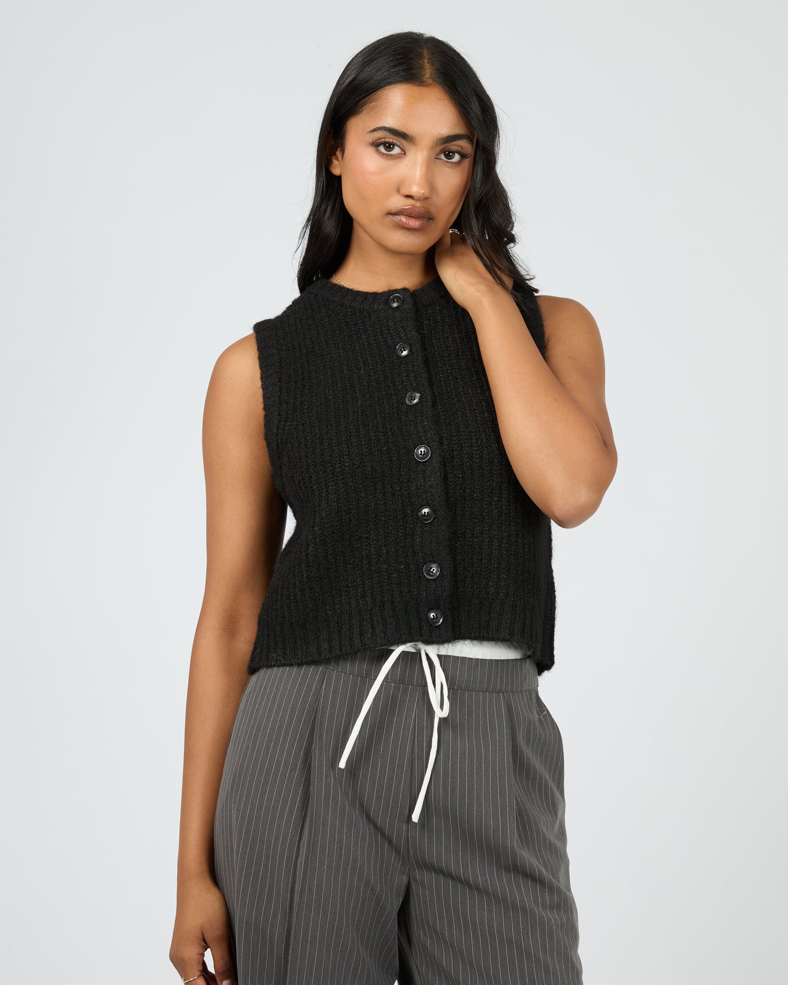 Aya Knit Vest Black – All About Eve Clothing